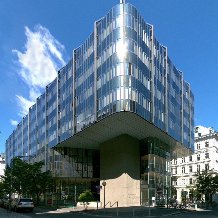 The IBA-VIAC CDRC Alumni - The IBA-VIAC CDRC Competition